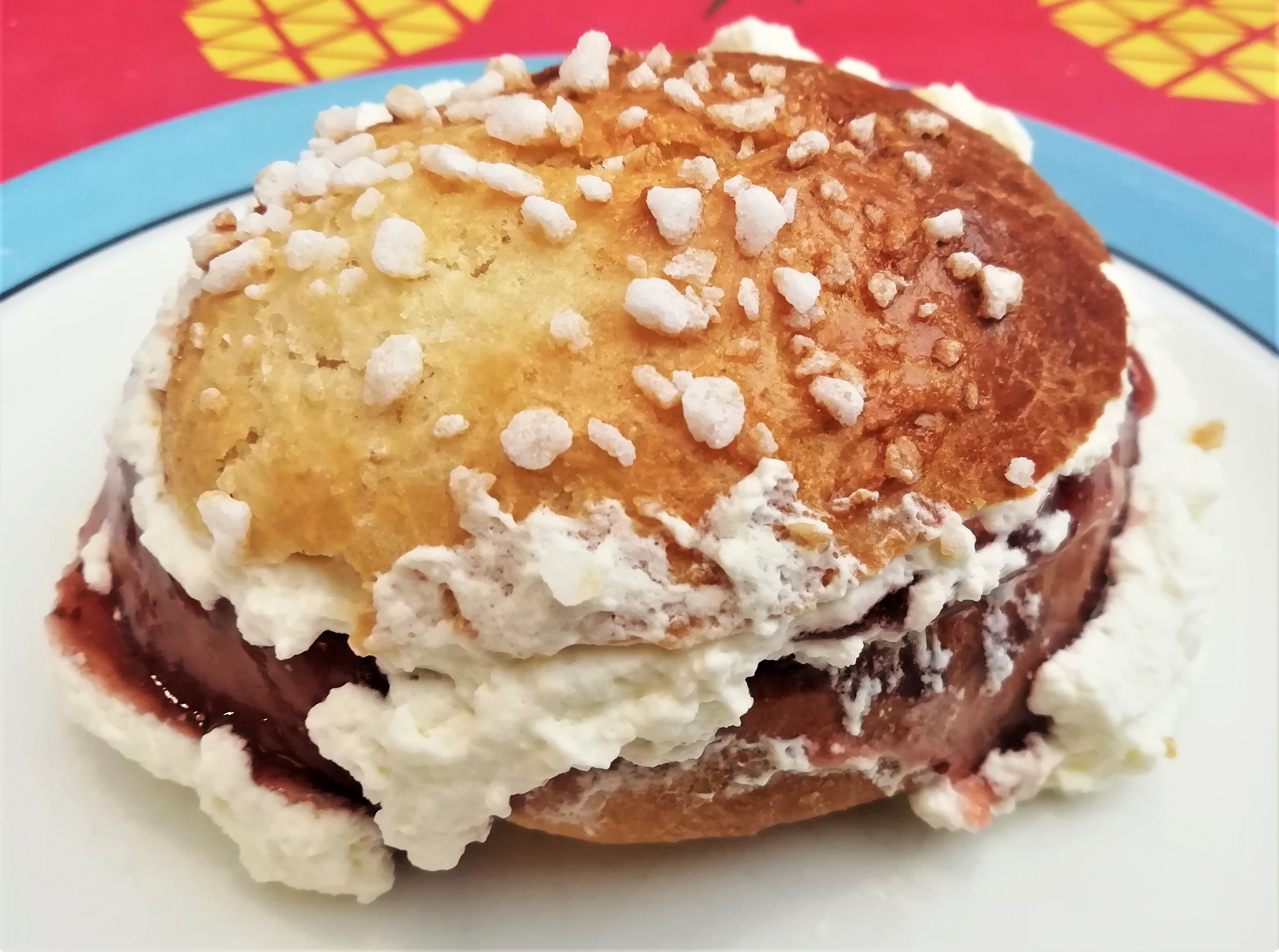 lässähtänyt laskiaispulla | Kodin Kuvalehti